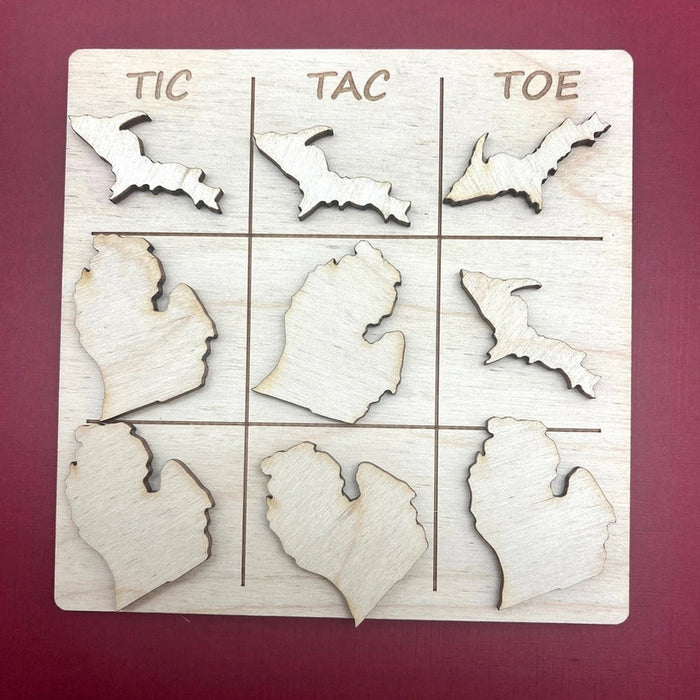 Michigan Tic-Tac-Toe Set – Michigan Awesome