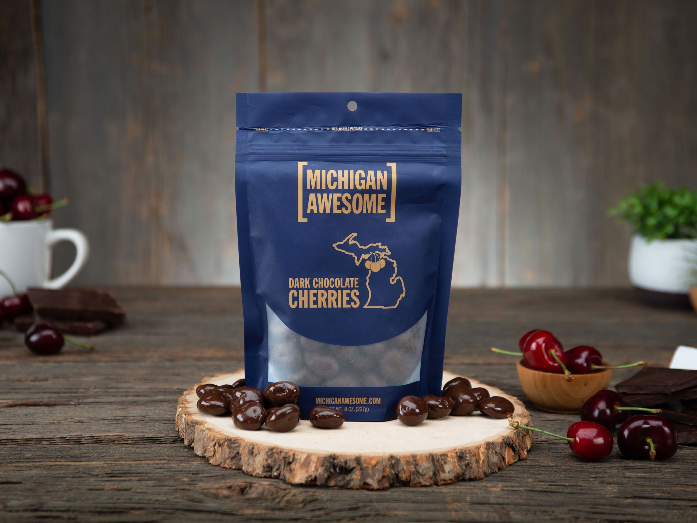 Michigan Dark Chocolate Cherries | Made In Michigan – Michigan Awesome