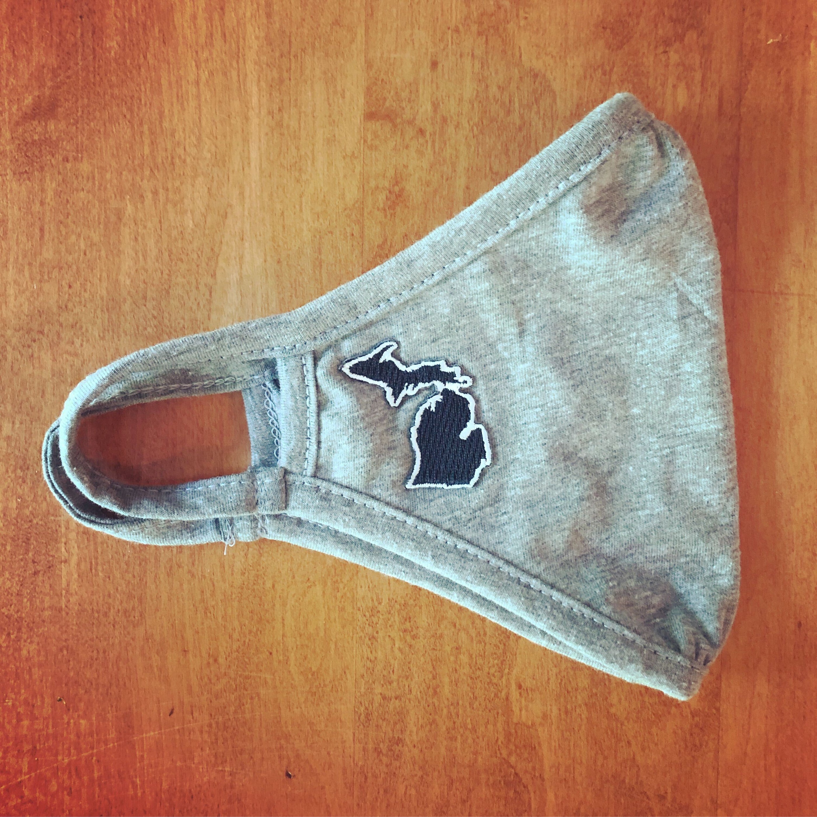 Michigan Face Mask - Adult (CLOSEOUT) – Michigan Awesome